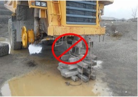 Auto Cribbing Stabilization Blocks vs. Wood for Extrication (Products)